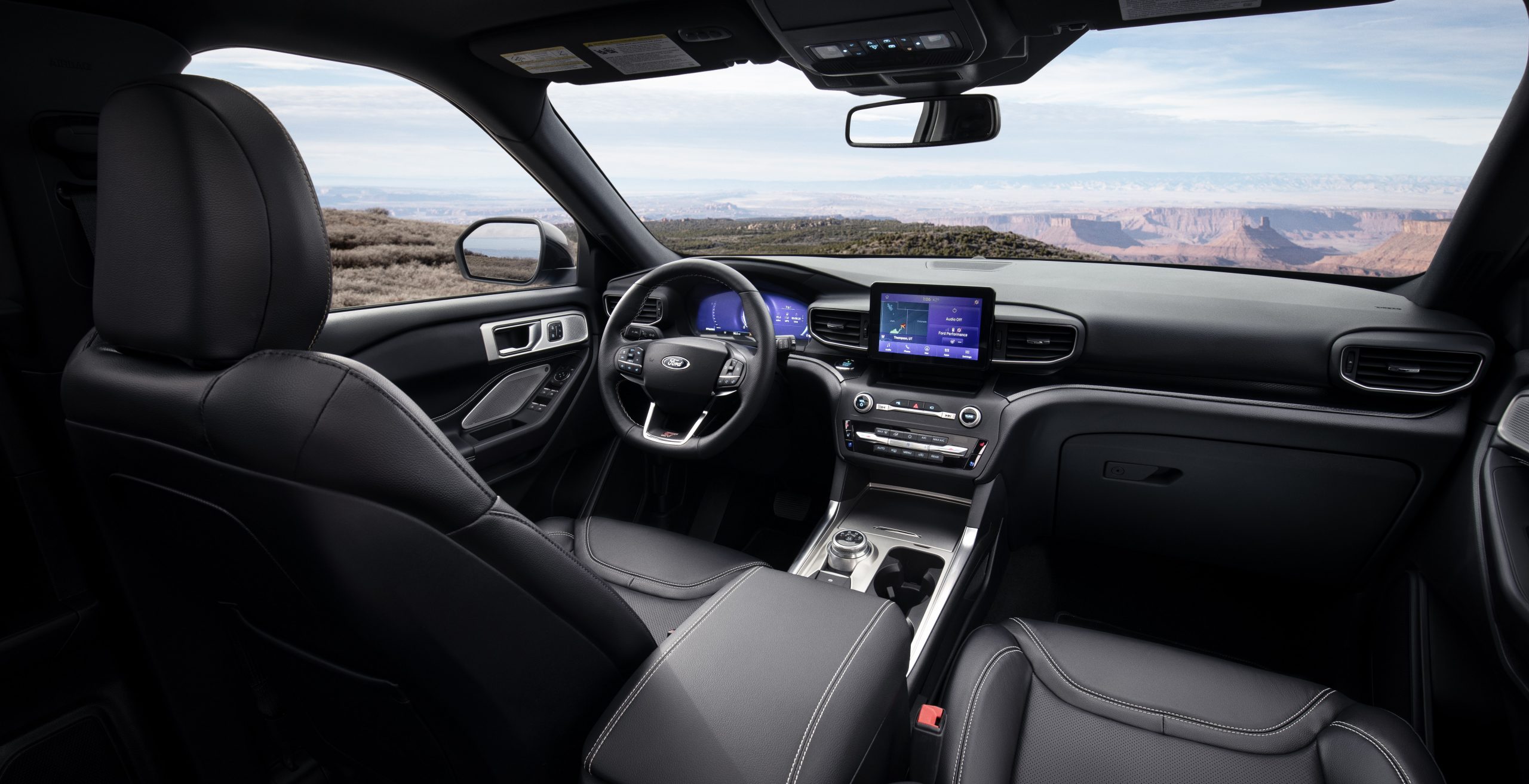 All-new Explorer ST interior | Noticias Mundo Automotriz