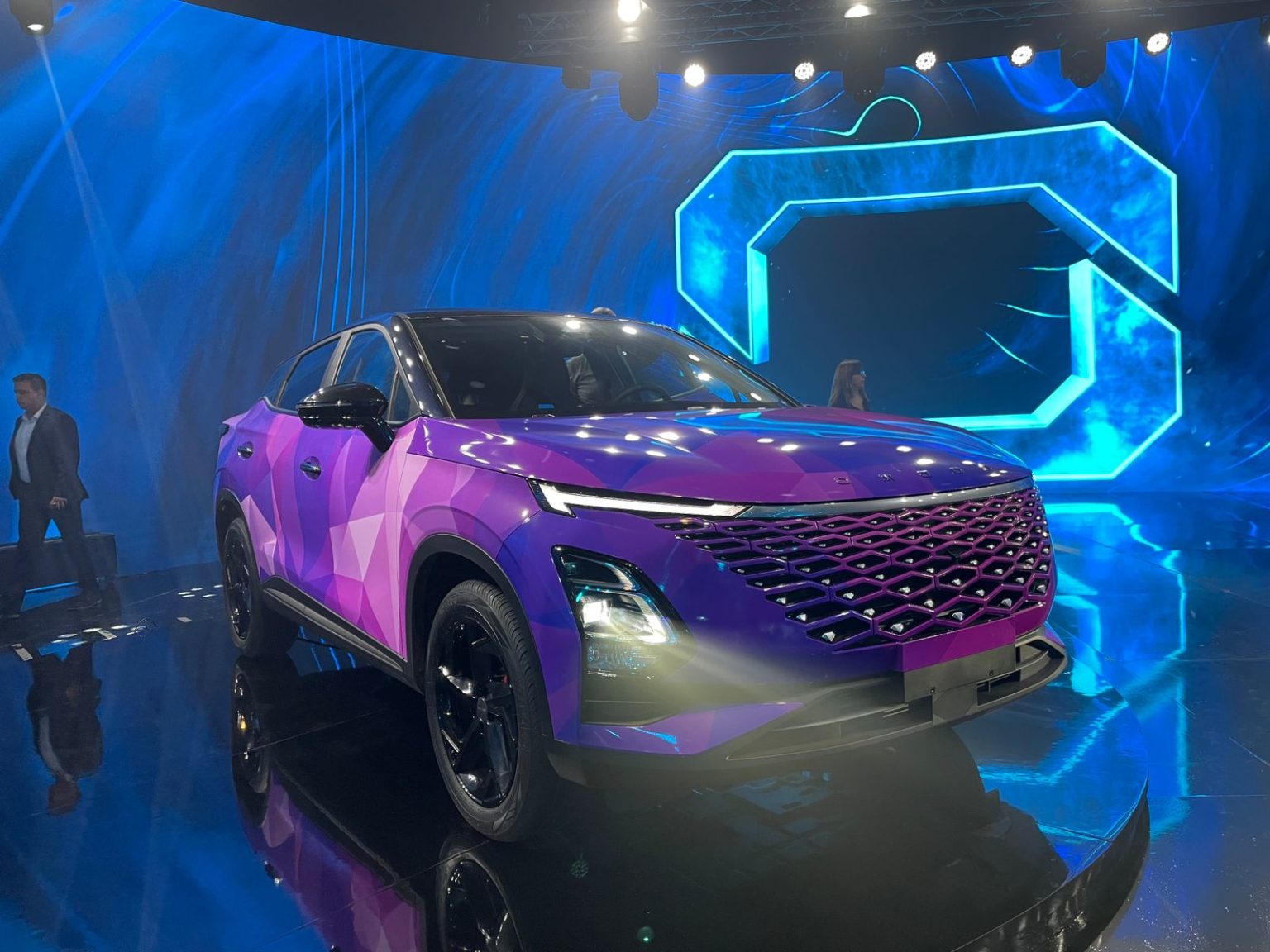 Omoda llega oficialmente a Chile con su jovial SUV C5 en tres versiones ...