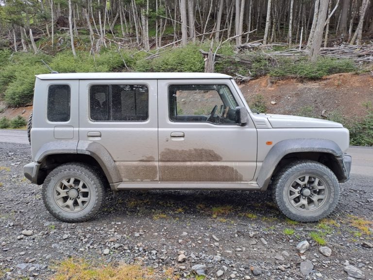 Nuevo Suzuki Jimny 5 Puertas en Chile: Ahora con espacio para toda la ...
