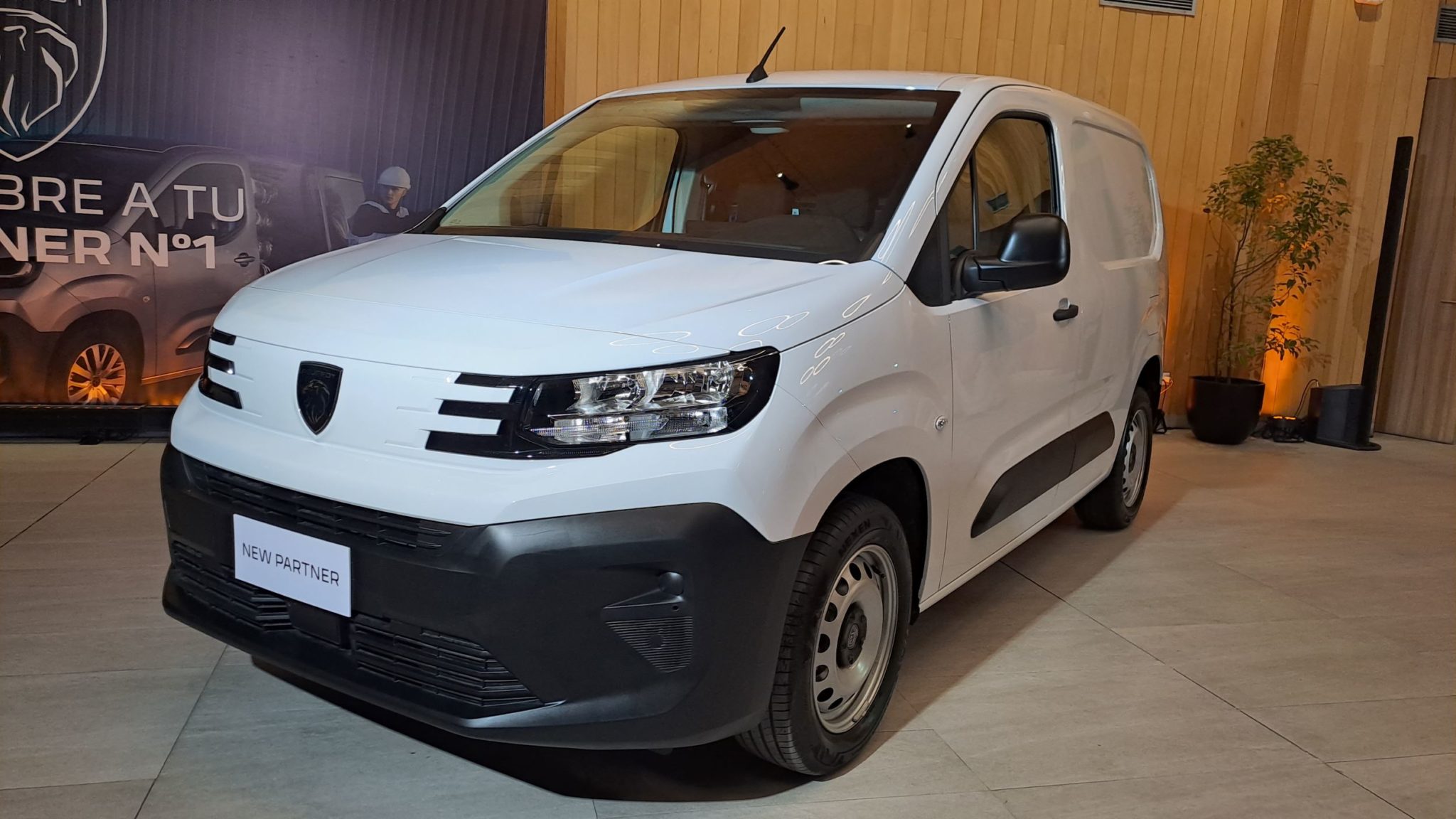 Peugeot Partner FL 2025: El "Best Seller" de los vehículos comerciales ...