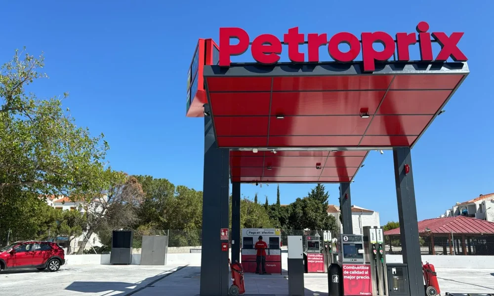 Petroprix llega a Chile: la primera estación de servicio low cost del ...